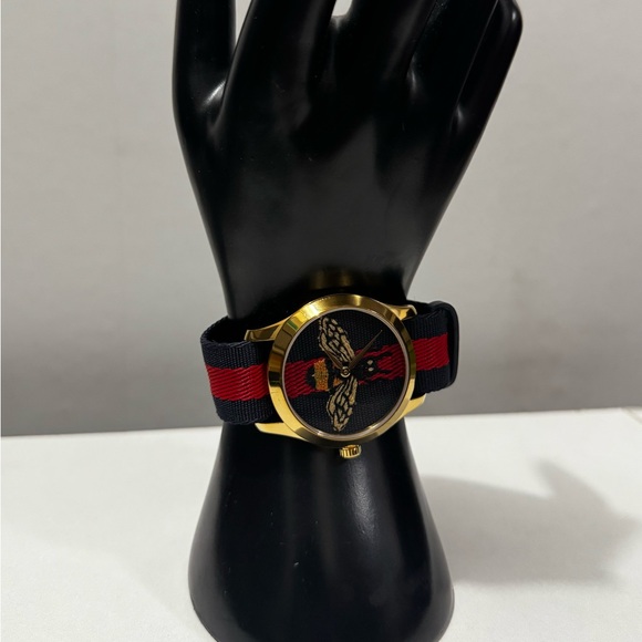 Gucci | Jewelry | Gucci Bee Watch | Poshmark